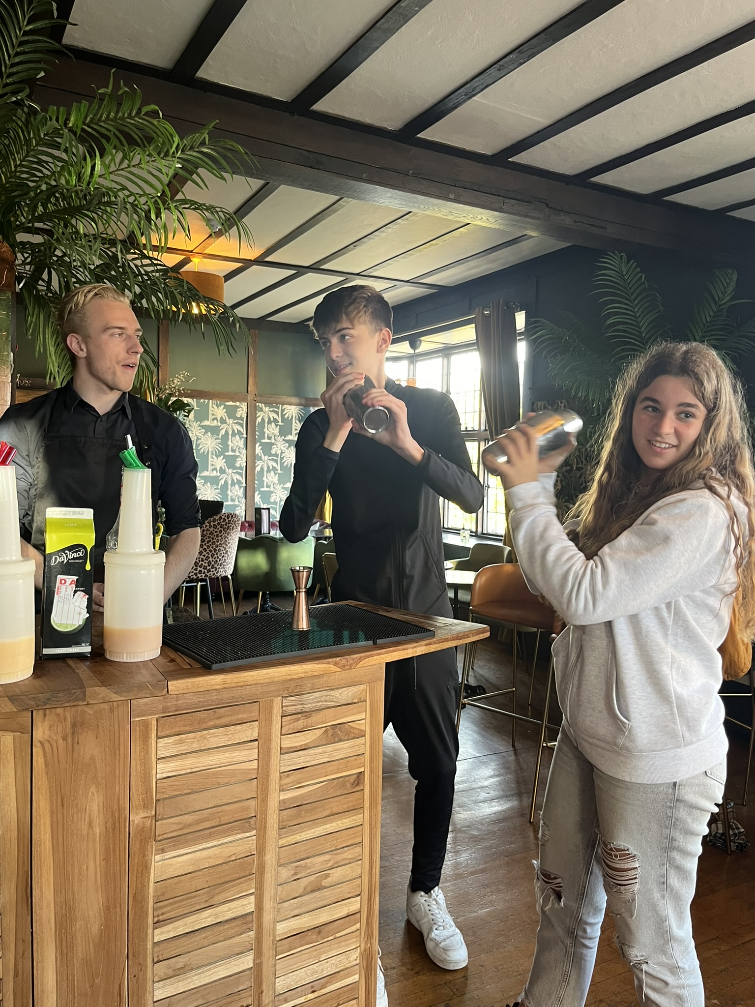 MOCKTAILS, MUSICAL, ESCAPE ROOM, MUSEO Y PIZZA PARTY!!! | Blog Vigo en ...